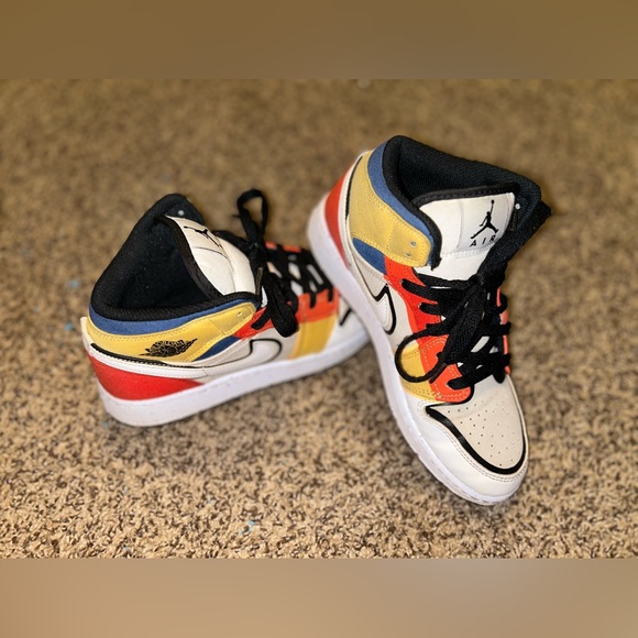 Nike | Shoes | Boys Nike Jordan Multicolor Canvas Se | Poshmark